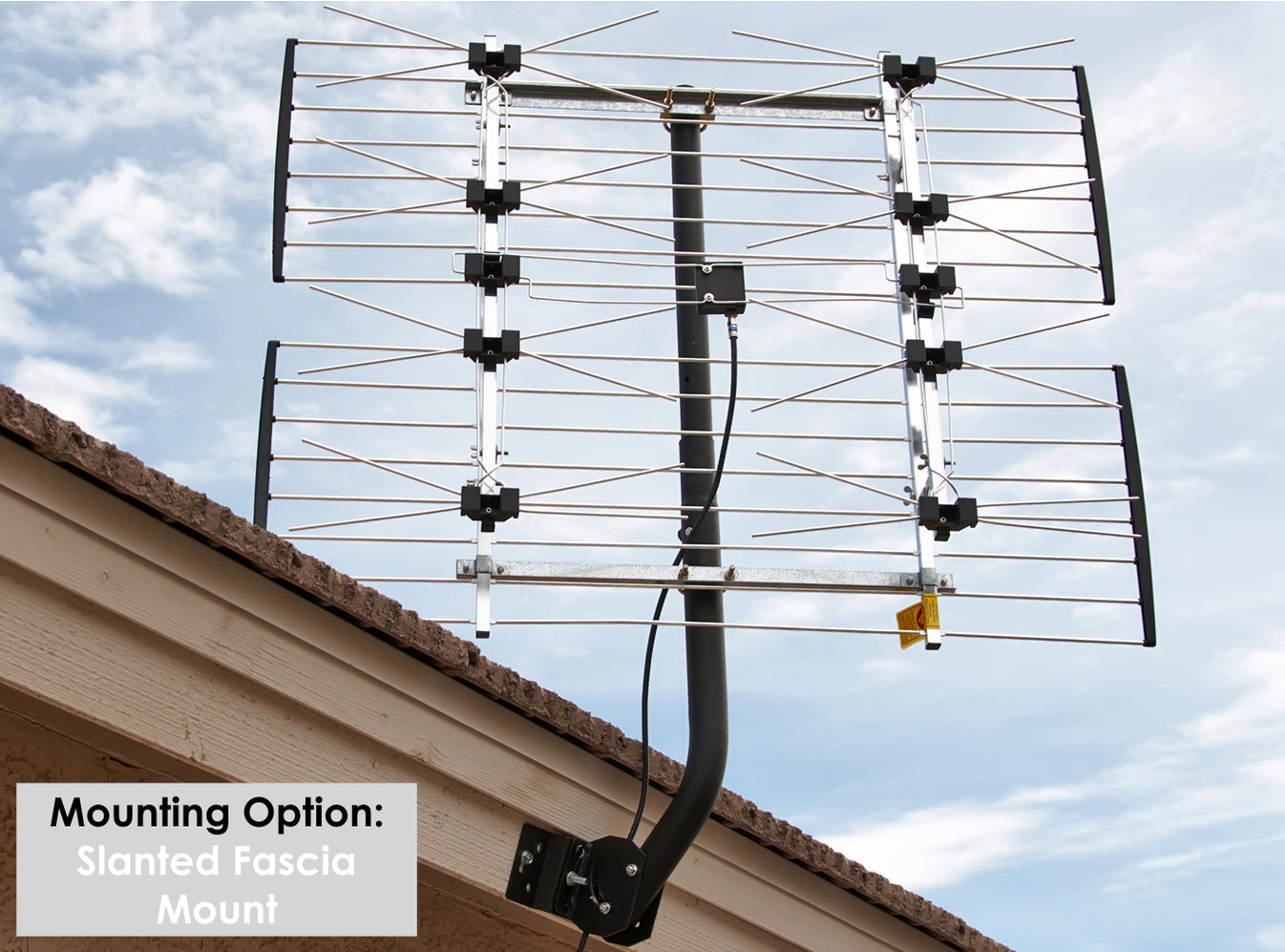 Universal Mount for TV Antenna Installation | Channel Master (CM-3090)